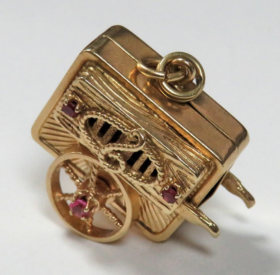 VINTAGE 14K GOLD MUSICAL ORGAN GRINDER MUSIC BOX WORKING CHARM | eBay