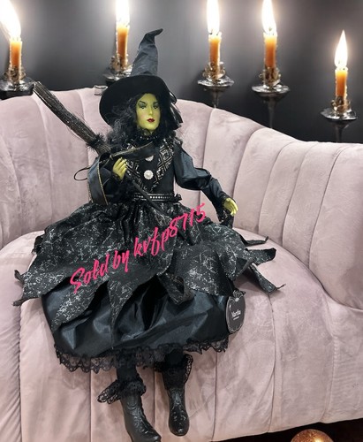 Martha Stewart 25” Green Face Halloween Witch Dress W/Broom Posable ...