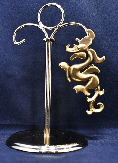 MMA Chinese Dragon Brooch Pin Pendant Metropolitan Mu… - Gem