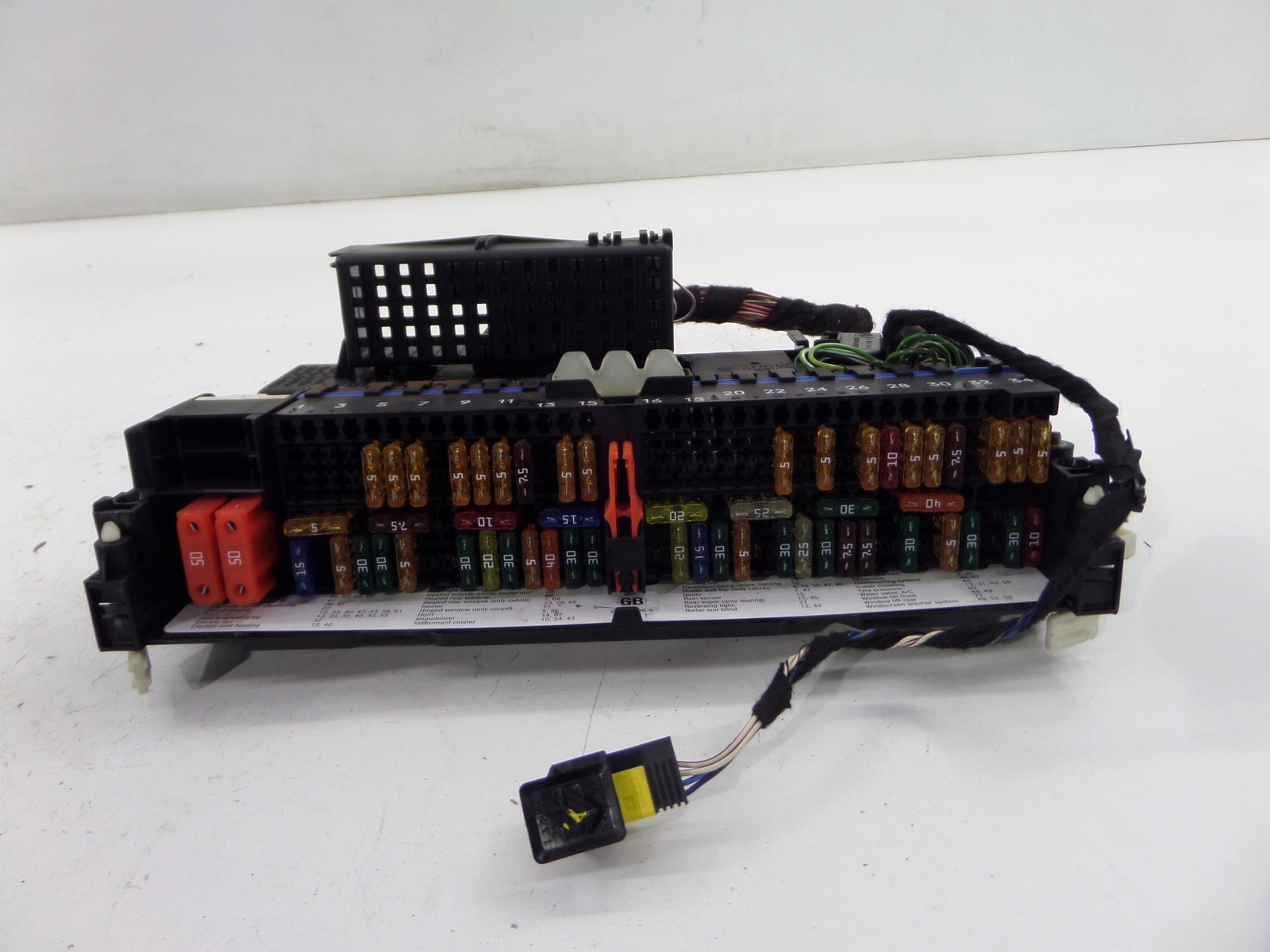 BMW M3 Fuse Box E46 02-06 OEM 8 364 540 | eBay