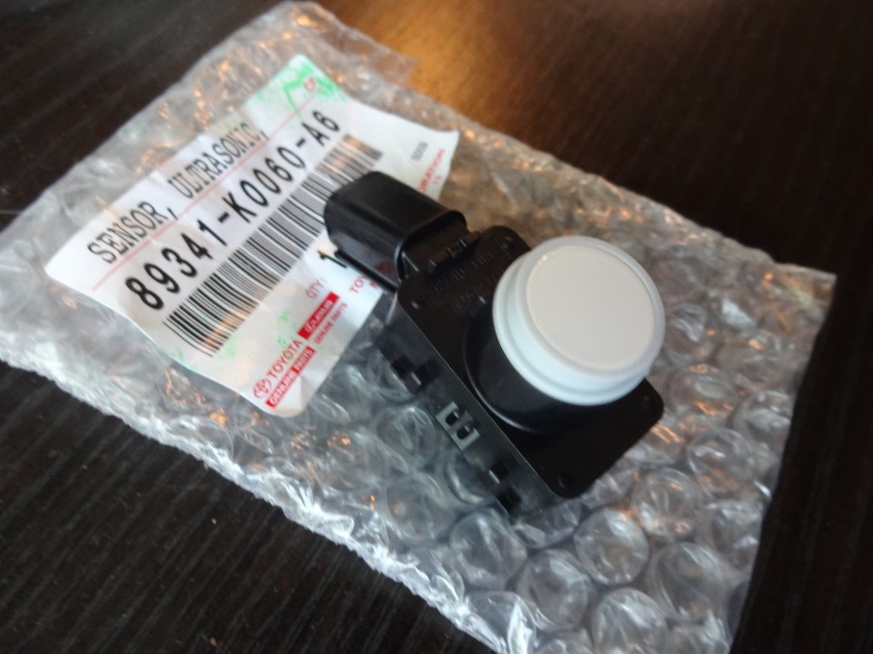 NEW Toyota TUNDRA Bumper Ultrasonic Parking Sensor 89341-K0060 C085 | eBay