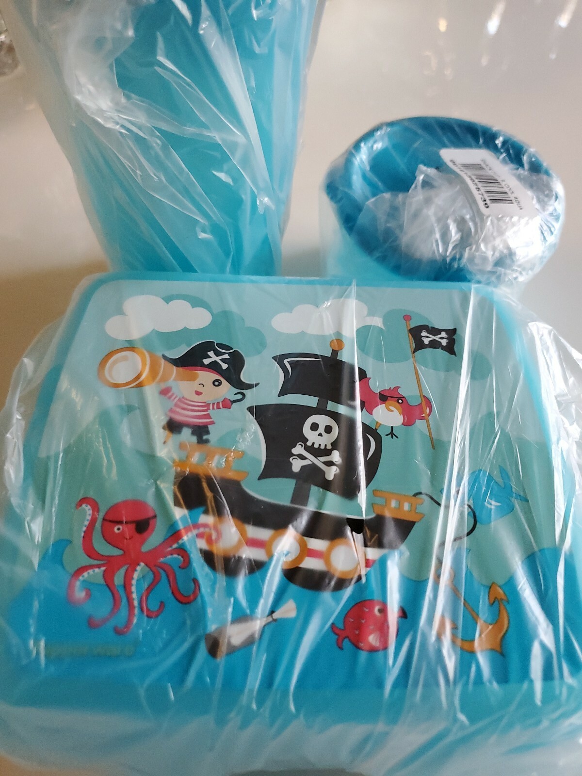 NEW TUPPERWARE PLAYFUL PIRATES LUNCH SET AQUA SANDWICH KEEPER TUMBLER ...