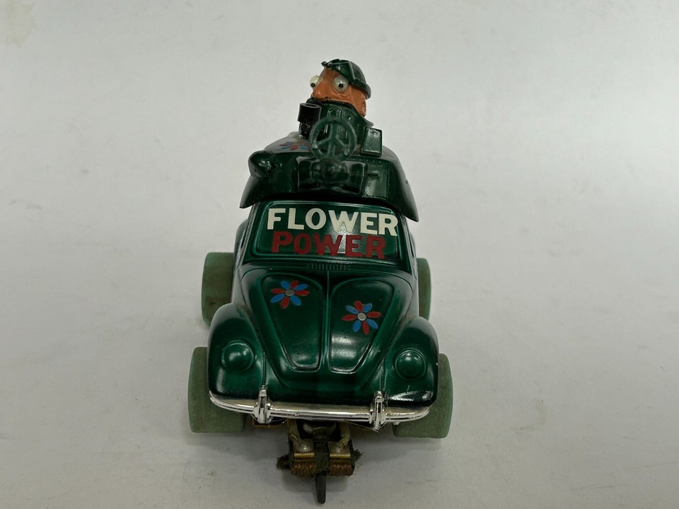 VW Peace Tank mounted on a Parma Brass Womp-Womp Chassis 1/32 scale ...