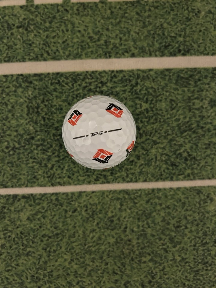 TaylorMade TP5 PIX Canada Maple Leaf Golf Ball – Limited Edition | eBay