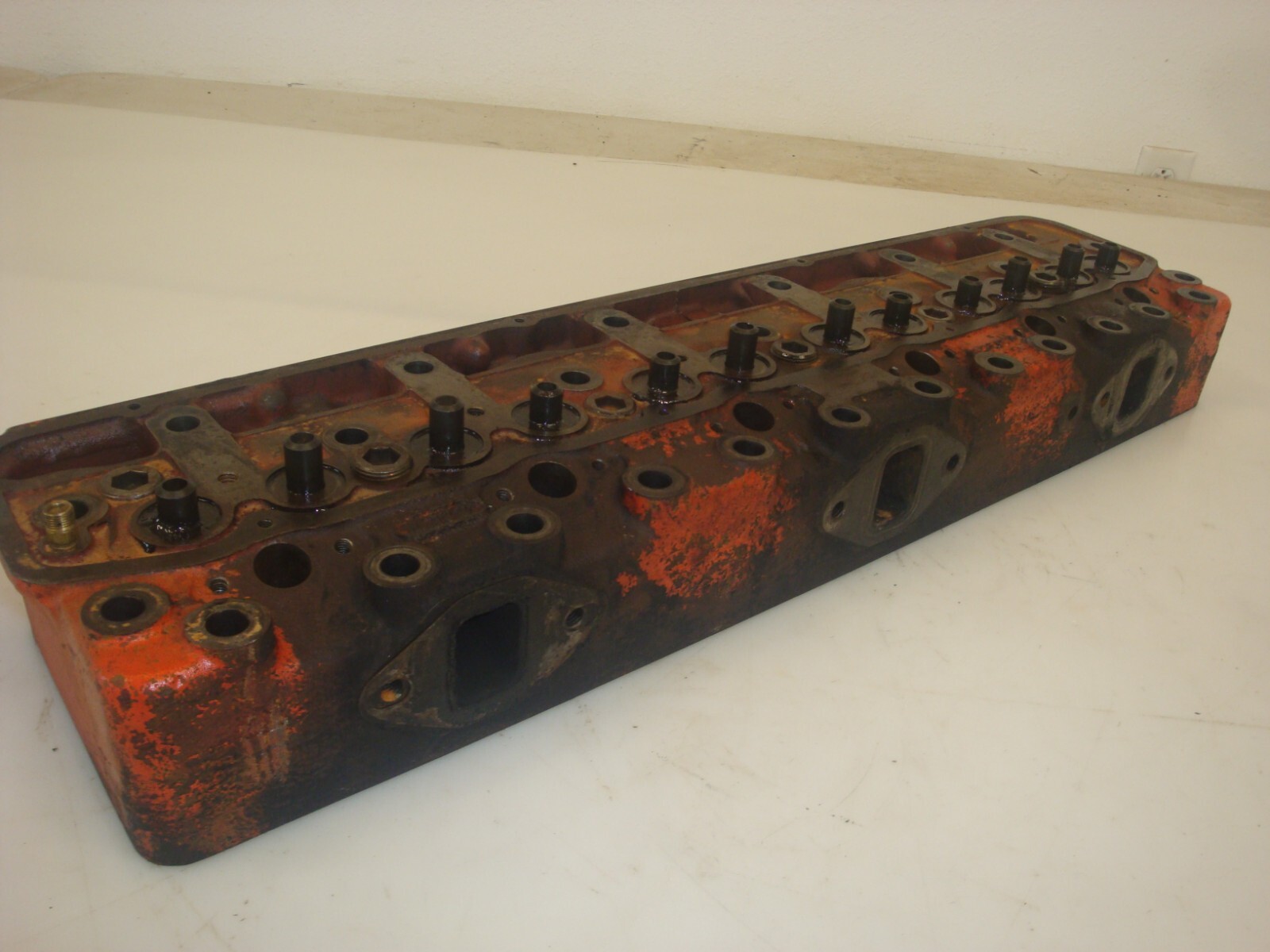 1969 Allis Chalmers 180 Diesel Tractor Cylinder Head 4021854 | eBay