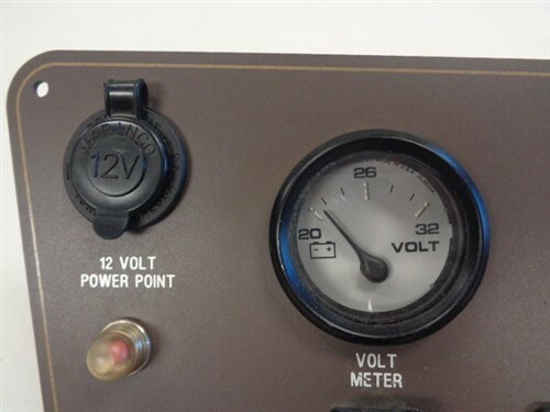 TROLLING MOTOR 12 VOLT / GAUGE / SWITCH / PLUG PANEL 16" X 6 3/4 ...