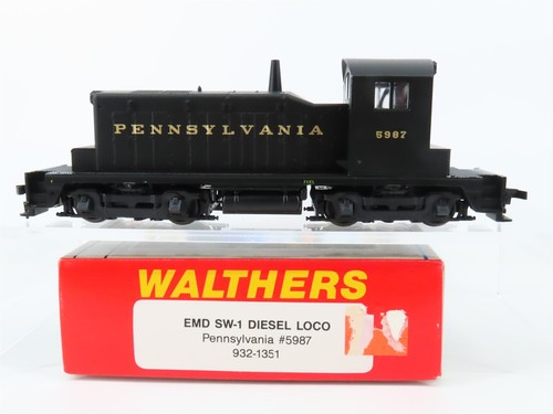 HO Scale Walthers 932-1351 PRR Pennsylvania EMD SW-1 Diesel Switcher ...