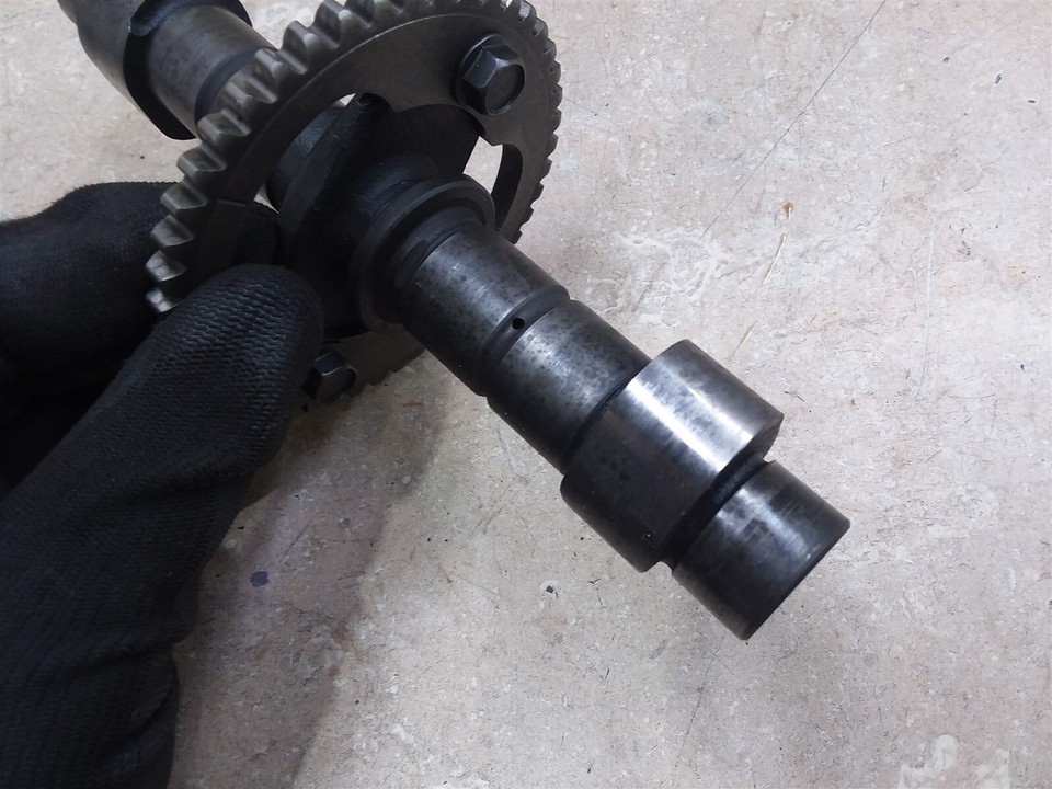 Honda V45 Magna VF750 Motore Aspirazione Anteriore Testa Camme #2 1982 ...