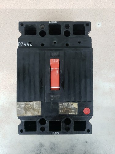 General Electric THED136125 125A 3P HI-Break Circuit Breaker Slight ...