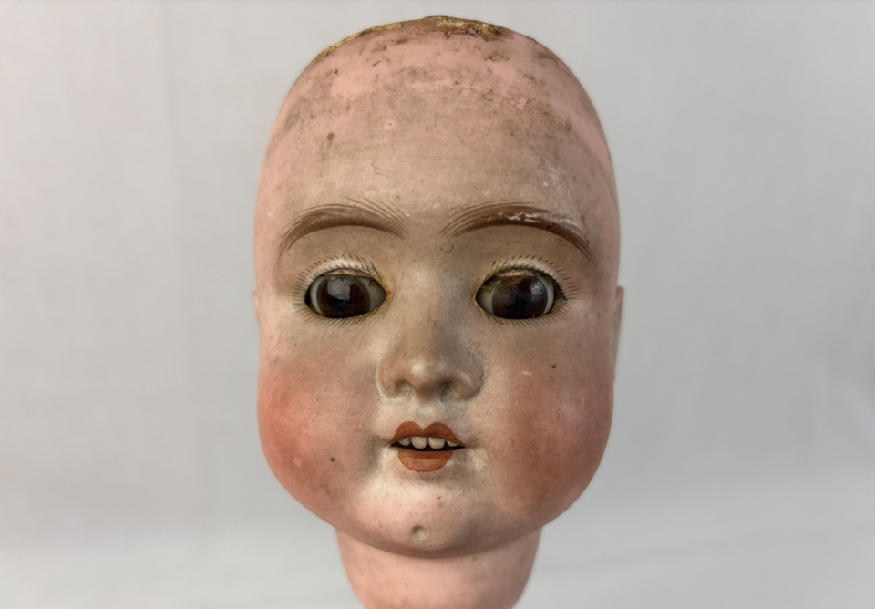 Antique German Doll w/ Heinrich Handwerck Marked HH 4 Doll Shoes Socks ...