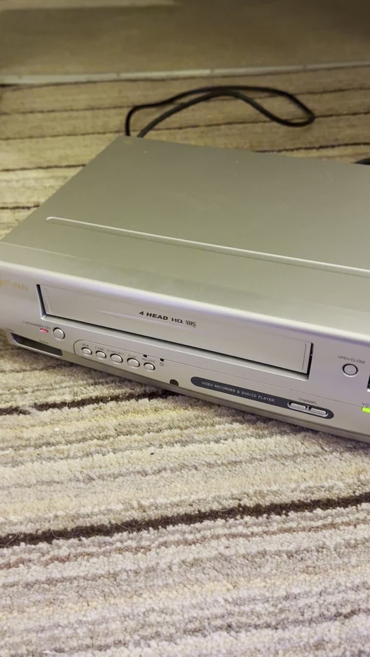 Funai DBVR-6510 Video Recorder VHS / DVD Player Combo Silver Tested ...