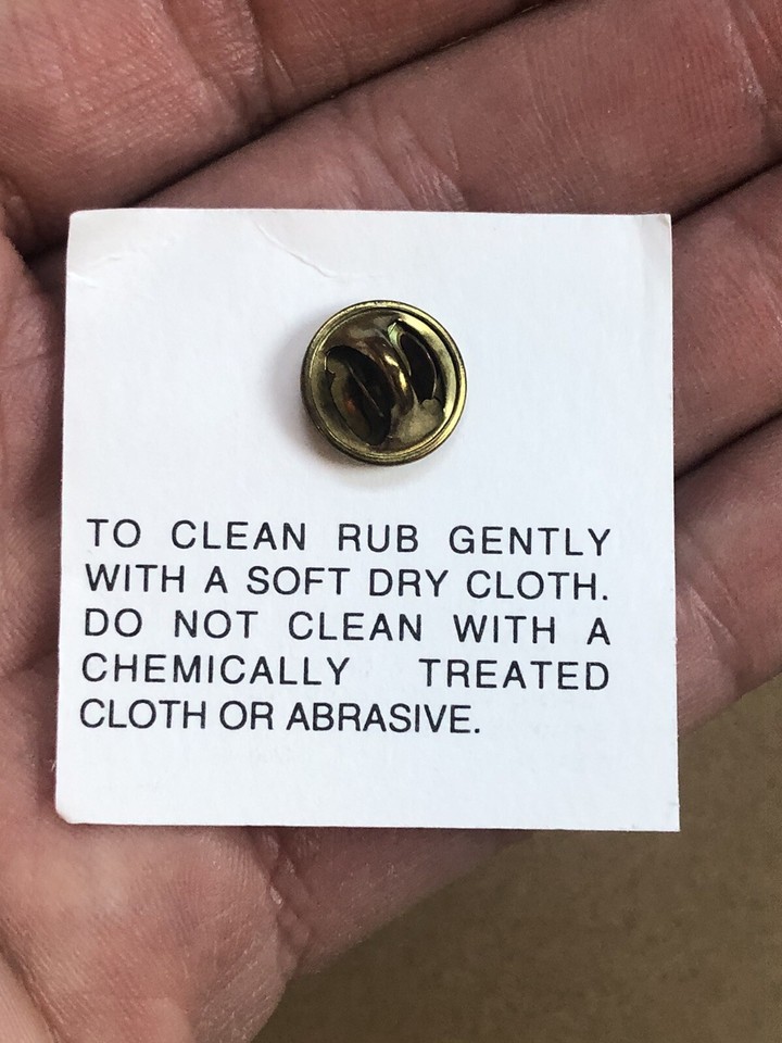 New WWII WW2 Ruptured Duck Honorable Discharge Lapel Pin Clutch Back ...