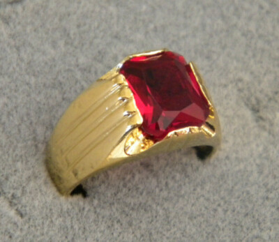 Men's Square Red Stone CZ Yellow Gold Plated Ring Size 11 Smooth Ridge ...