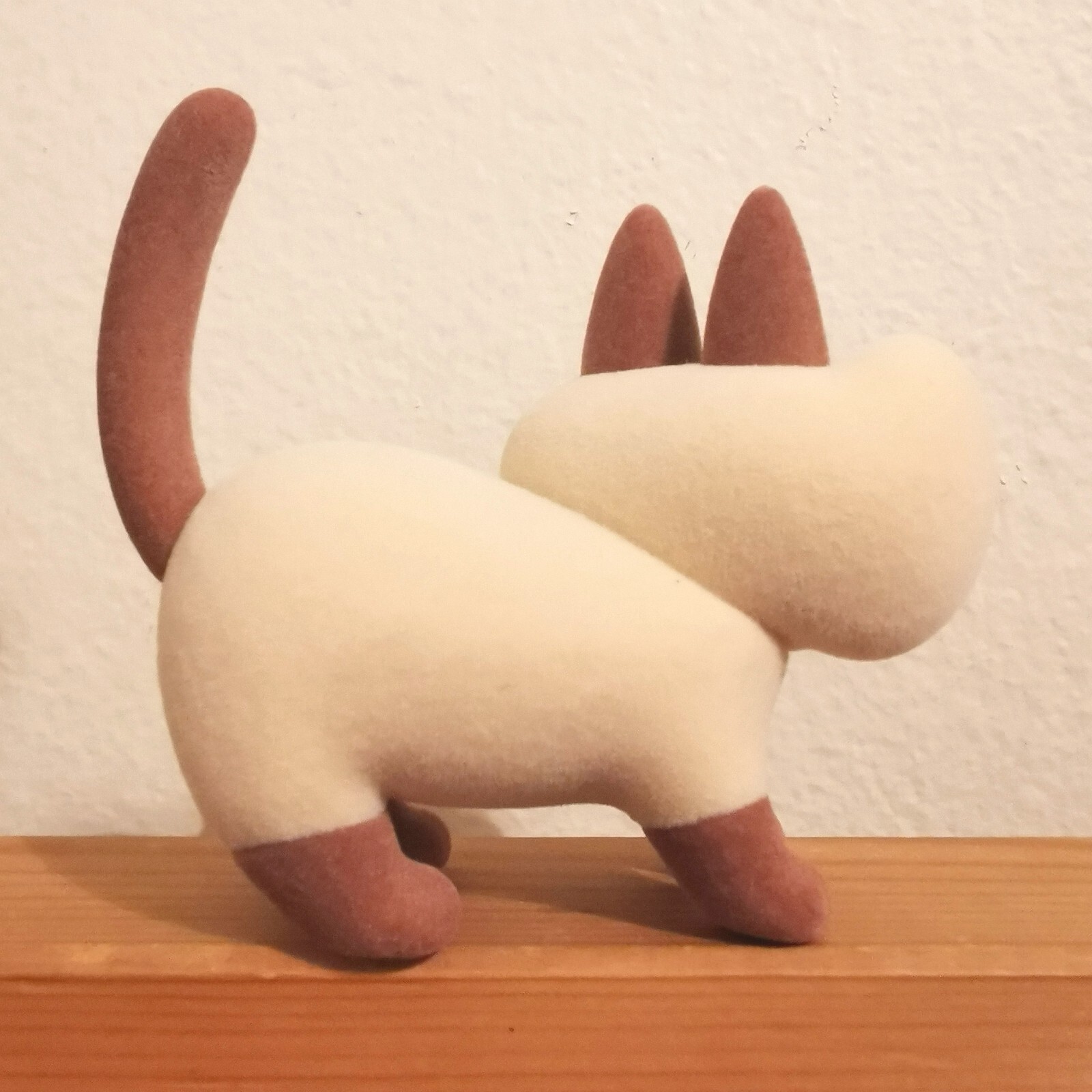 Nebeko Azuki-San's Daily Life Blind Box Figure - Sticky Azuki | eBay