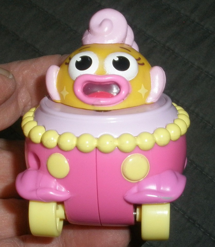 Lot of 2 nickelodeon BABY SHARK’S BIG SHOW GOLDIE Speedy Sea Vehicle ...