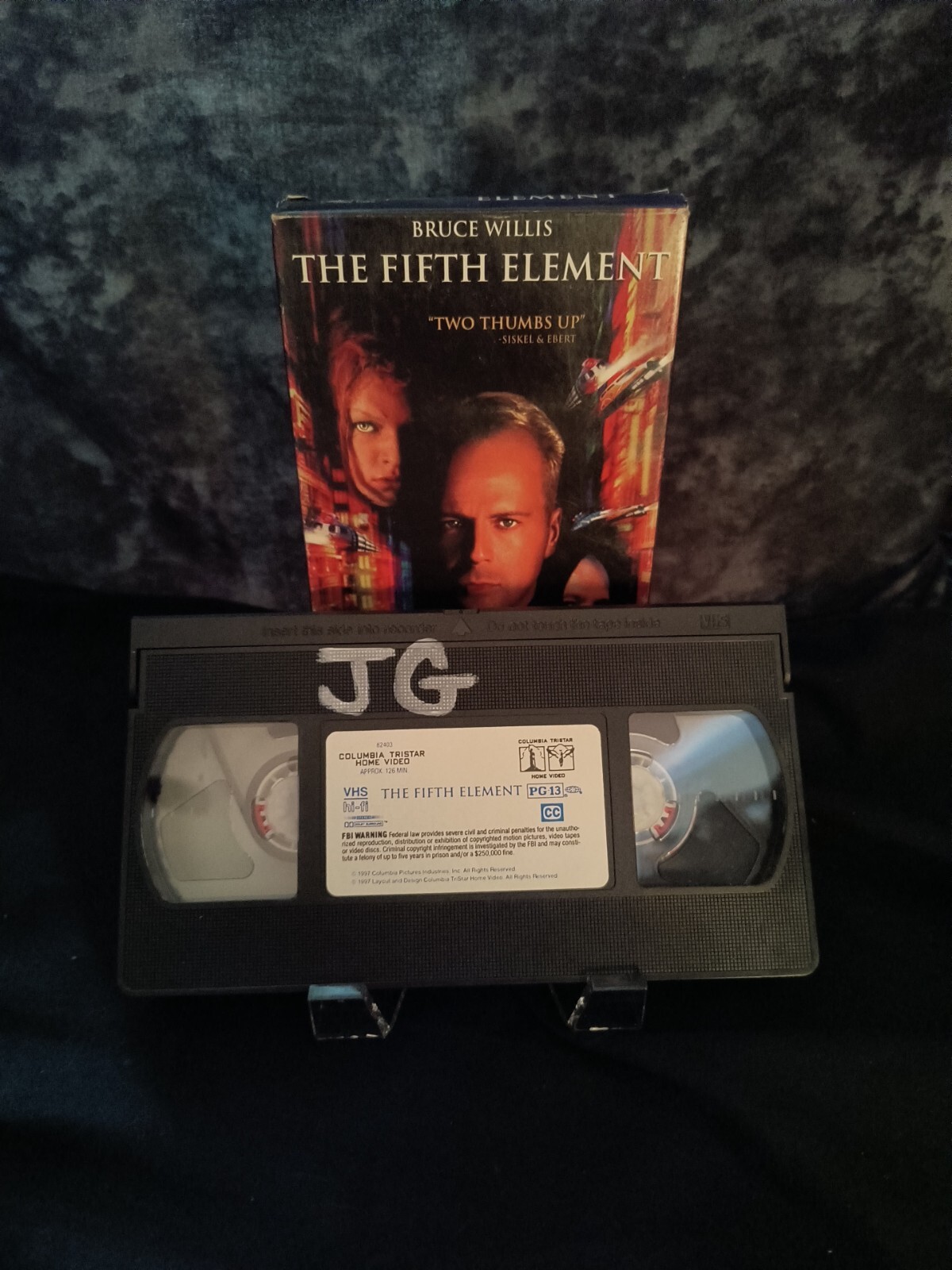 The Fifth Element (VHS, 1997, Closed Captioned) 43396824034 | eBay