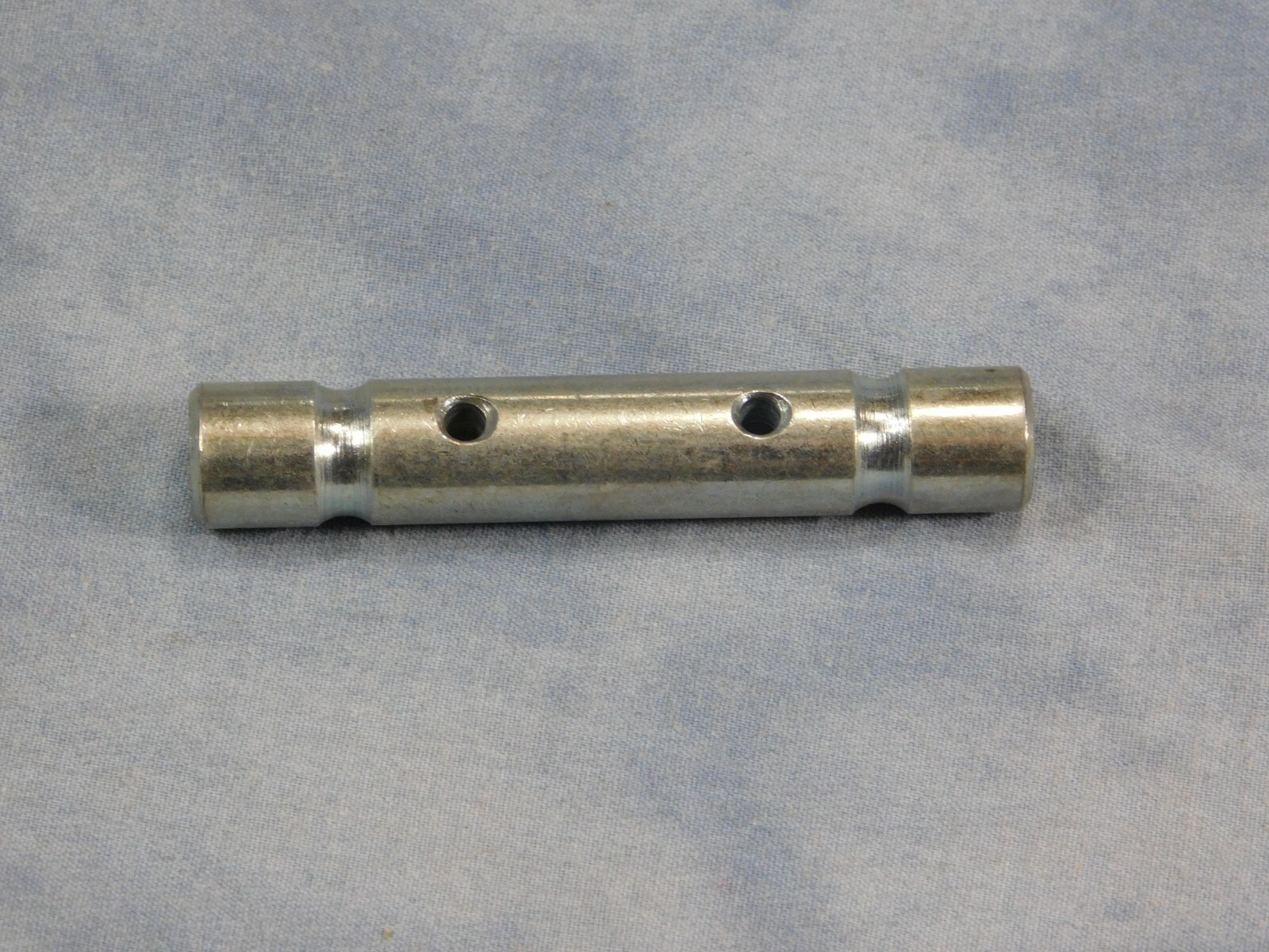 M809 M54A2 BRAKE SHOE RETURN SPRING PIN M813 M818 M816 5315-00-740-9379 ...