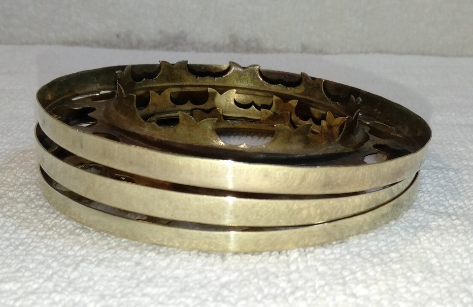 EUROPEAN BURNERS, COLLARS, SHADE GALLERIES ETC. FOR KEROSENE/OIL LAMPS ...