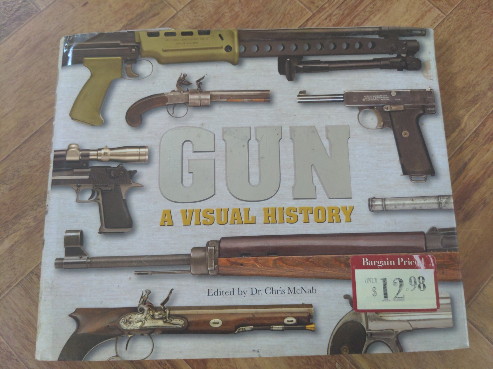 Gun: A Visual History - Hardcover By DK Publishing 9780756628482| eBay