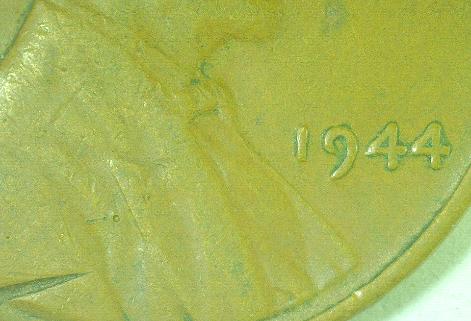 1944 P Lincoln Wheat Cent, Obverse lamination error. SMALL CUD ON ...