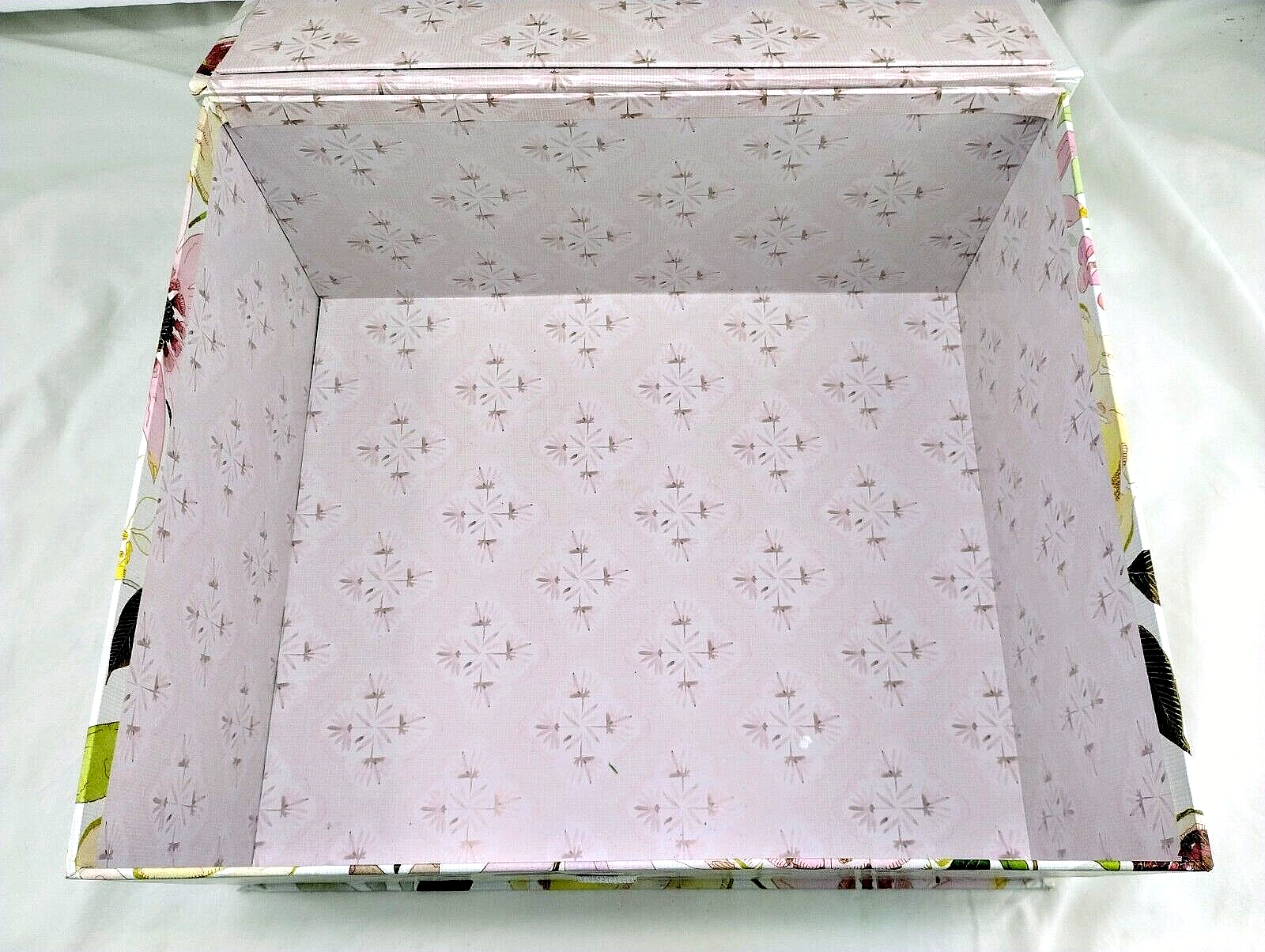 STEPHANIE RYAN Memory Trinket Storage Gift Box 12" x 14" x 6.5" Hook ...