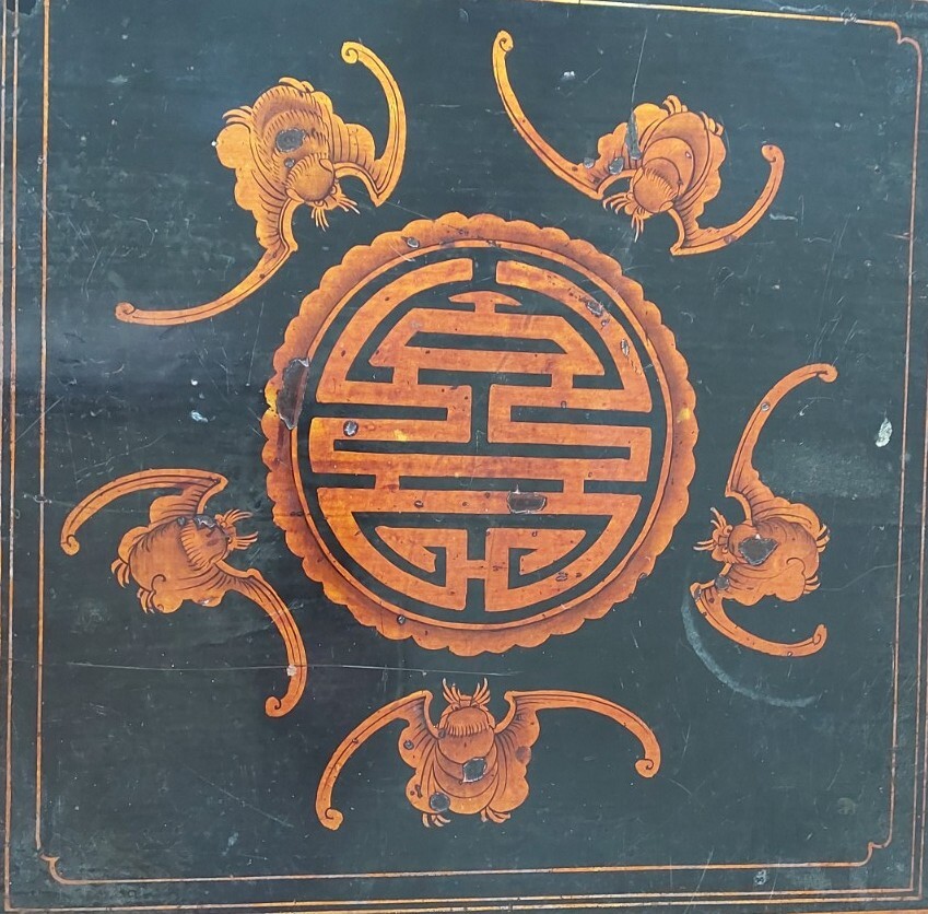 Antique Chinese Laquer Box Bats 1800 Lucky Long life Shou Black gold 5 ...