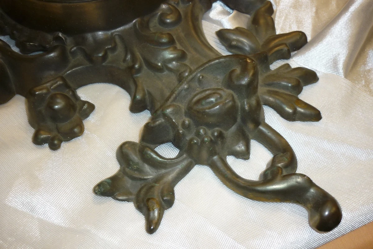 Ornate Wind Up Key