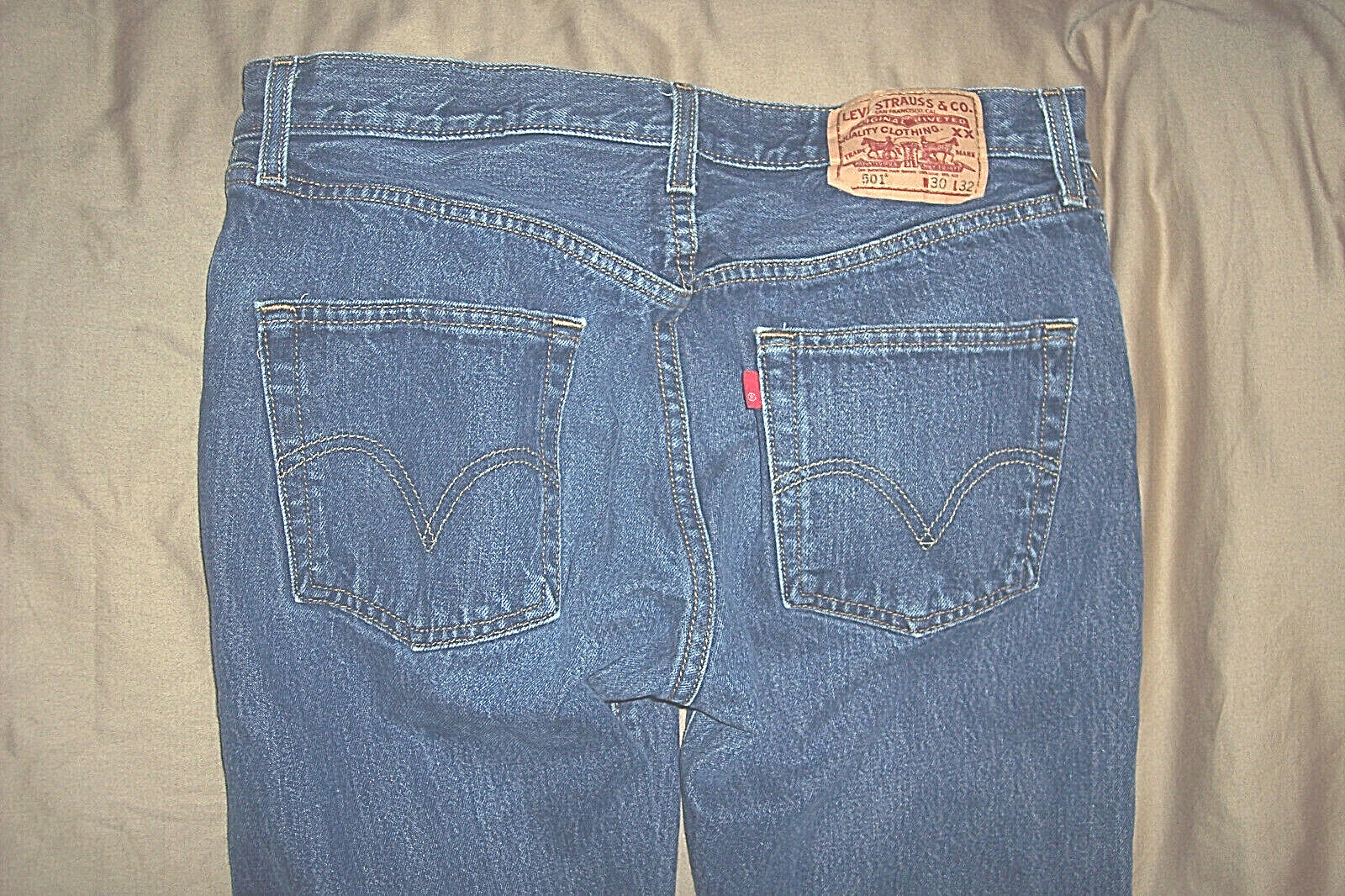 Levis Vintage 501 Levis Jeans 30x32 Levi Strauss Jean… - Gem