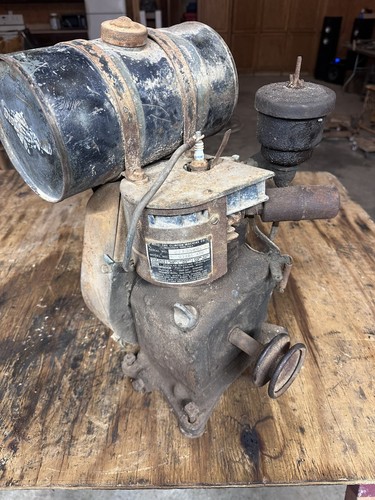 CLINTON D1101 A0D SMALL ENGINE SPINS FREE PARTS OR PROJECT HORIZONTAL ...