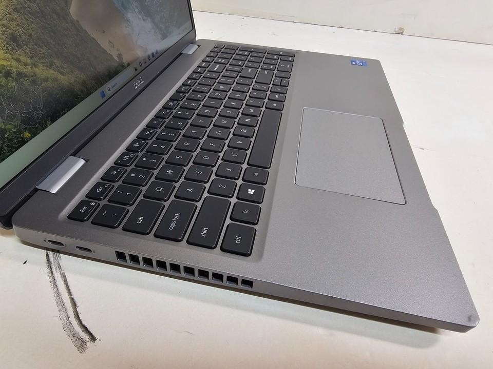 Dell Precision 3560 Laptop - 3.0 GHz i7-1185G7 32GB 512GB SSD Cam T500 ...