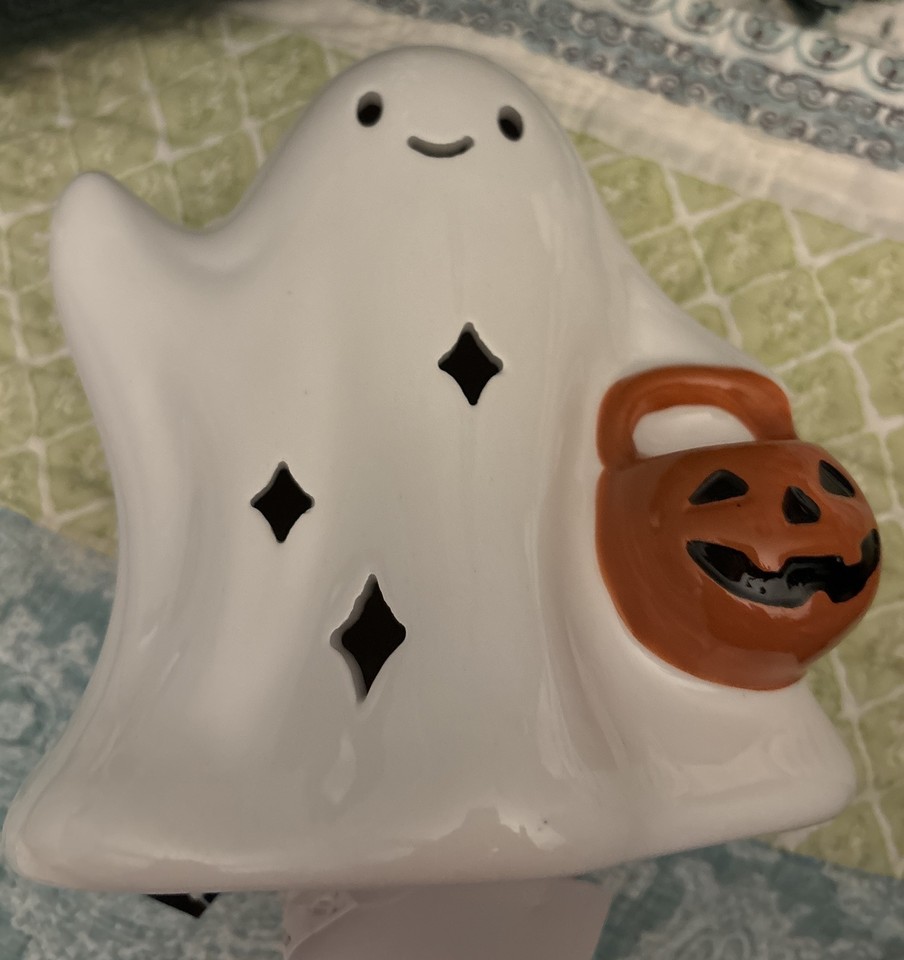 Target Bullseye Playground Halloween 2023 Ceramic LED Light Up Ghost ...