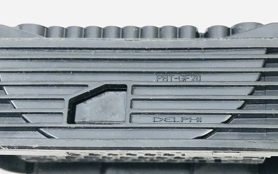 LOT OF 4 DELPHI PBT-GF20 40 PIN AUTO CAR ELECTRICAL TERMINAL CONNECTOR ...