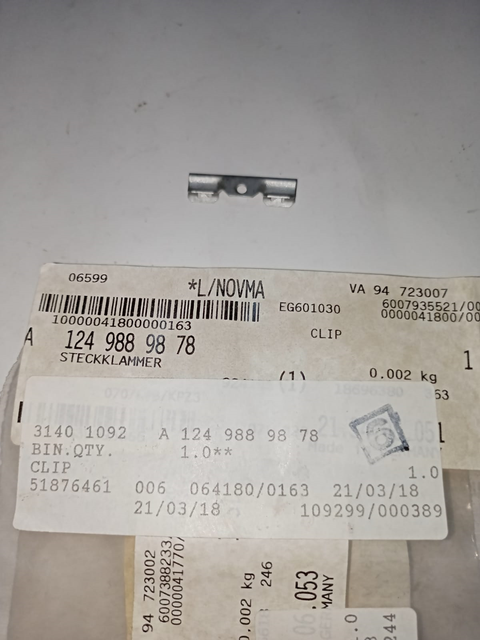 Mercedes-Benz Window Moulding Trim Clip Clamp Bracket A1249889878 ...