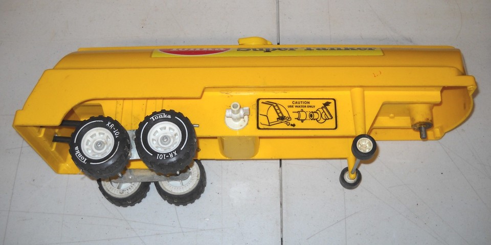 Vintage 1970's Tonka Super Tanker Truck with Original Water Hoses - See ...