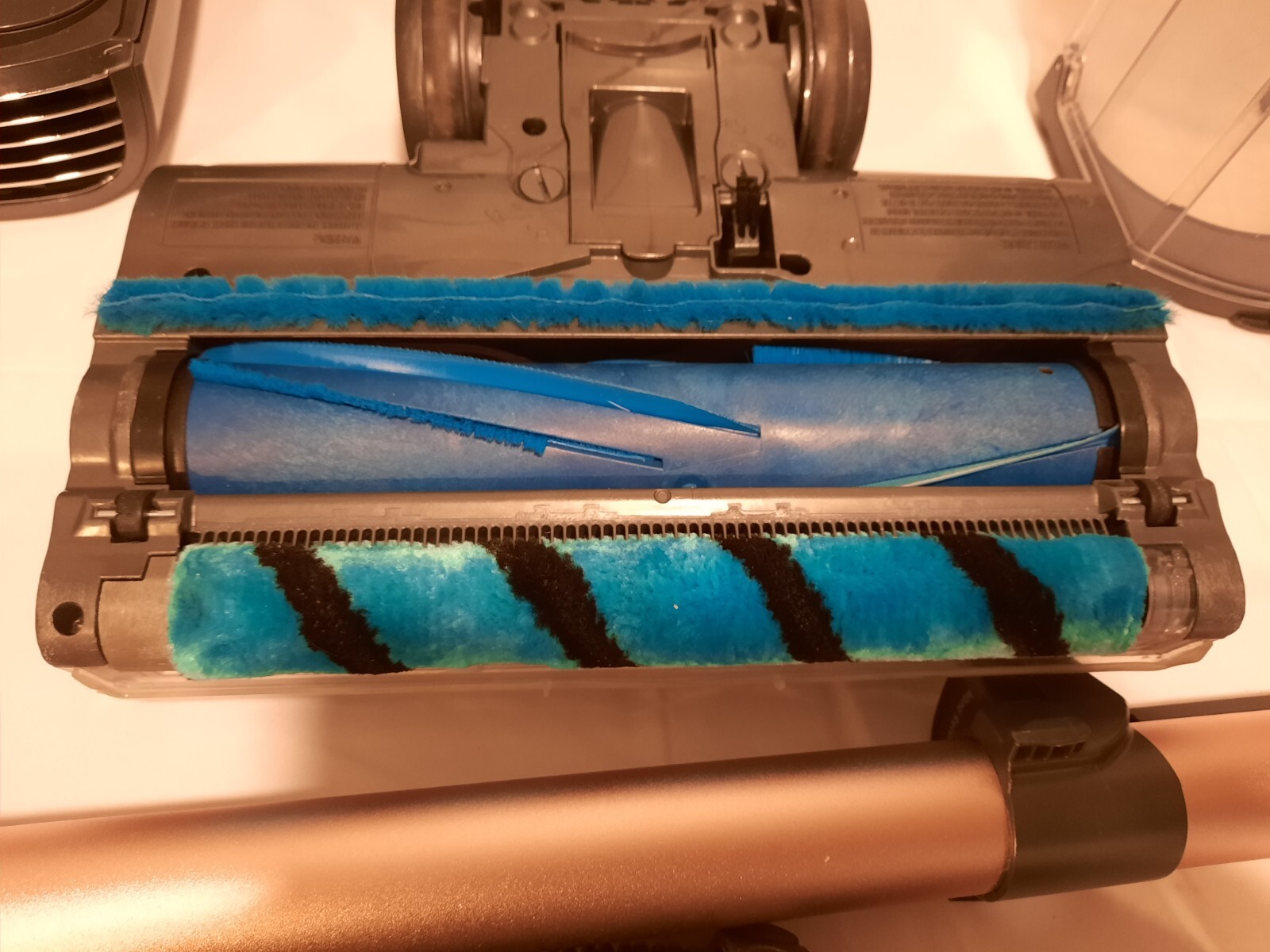 Shark Vertex Powered Lift-Away Upright Vacuum with DuoClean PowerFins ...