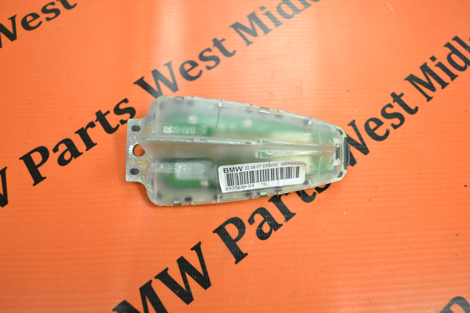 BMW E82 E90 E92 1 3 SERIES SHARK FIN ROOF ANTENNA DIGITAL AERIAL 6 935 ...