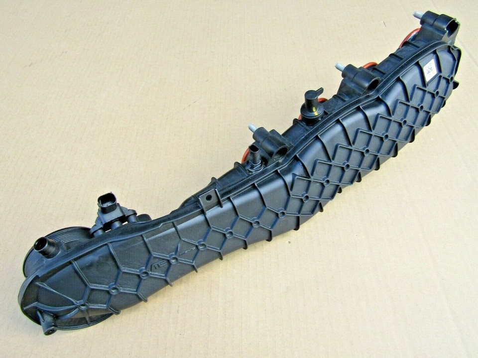 Mercedes Benz C63S AMG W205 2017 Engine Intake Manifold V8 4.0L LHS ...