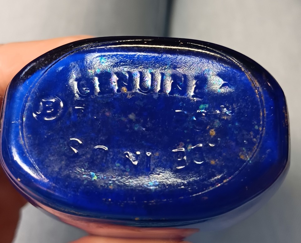 Vintage COBALT Blue made in USA Glass bottle Genuine Phillips milk ...
