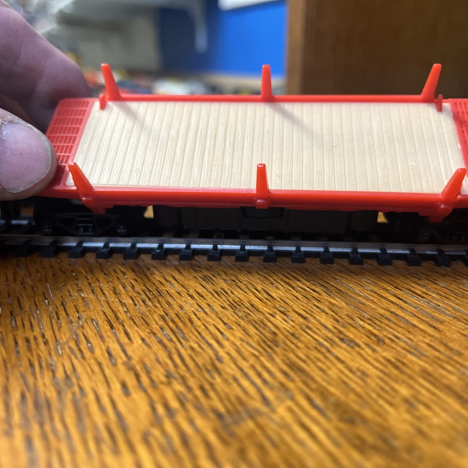 HO RR TRAIN TYCO REMOTE CONTROL LOG DUMP Freight Train Car | eBay