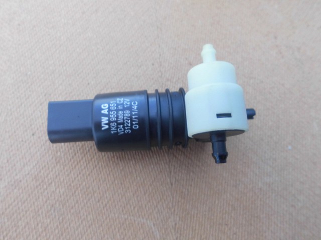 VW Passat B3 Windscreen Washer Pump for sale online | eBay
