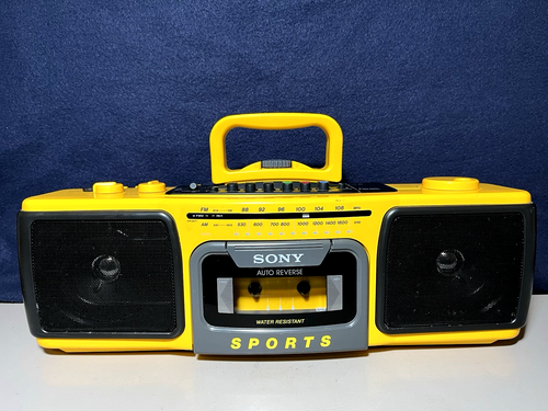 Sony Sports Boombox CFS-930 AM/FM Stereo Cassette Recorder EATS TAPES ...