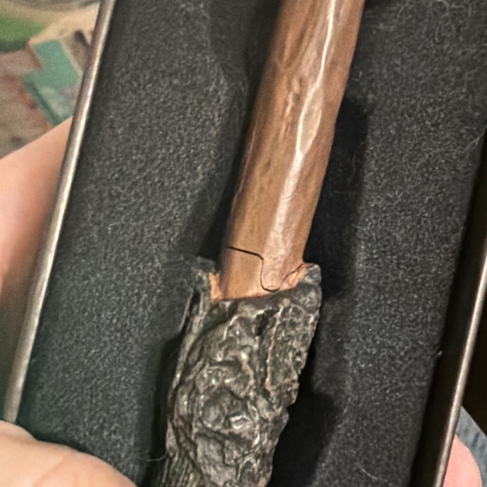 Harry Potter Wand - Official Universal Wizarding World | eBay