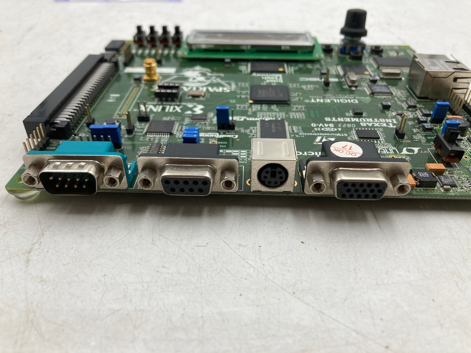 Digilent Spartan 3E Starter FPGA Spartan-3E Board Development Kit ...