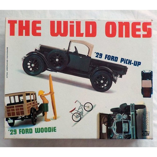MPC The Wild Ones '29 Ford Pick-Up/'29 Ford Woodie 1:25 300 Model Kit ...