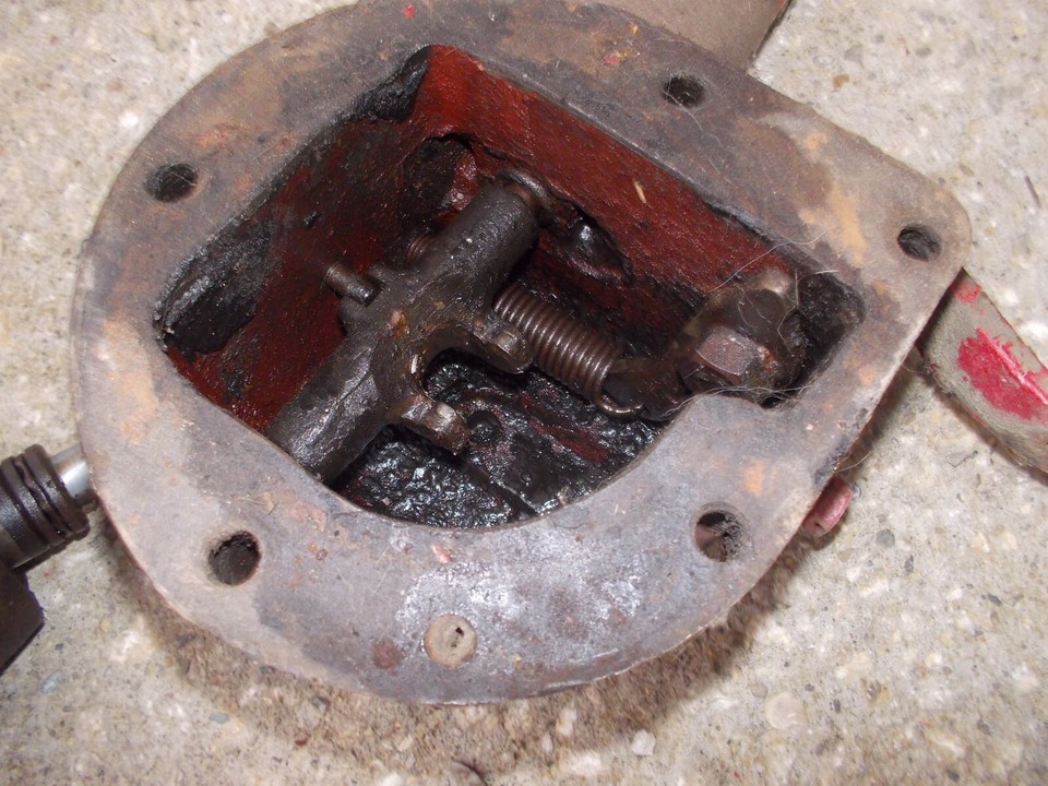 Farmall A IH tractor engine motor governor assembly w*/ cover case | eBay
