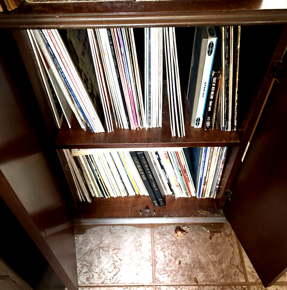 LP STORAGE: Vintage Mid Century Dark Wood LP Record Player Album ...