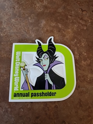 Disney Parks Annual Passholder Magnet – Maleficent 2025 Exclusive – NEW ...