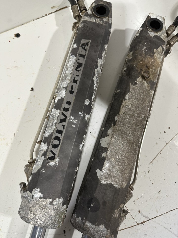 marine FRESH WATER volvo penta hydraulic outdrive lift rams | eBay