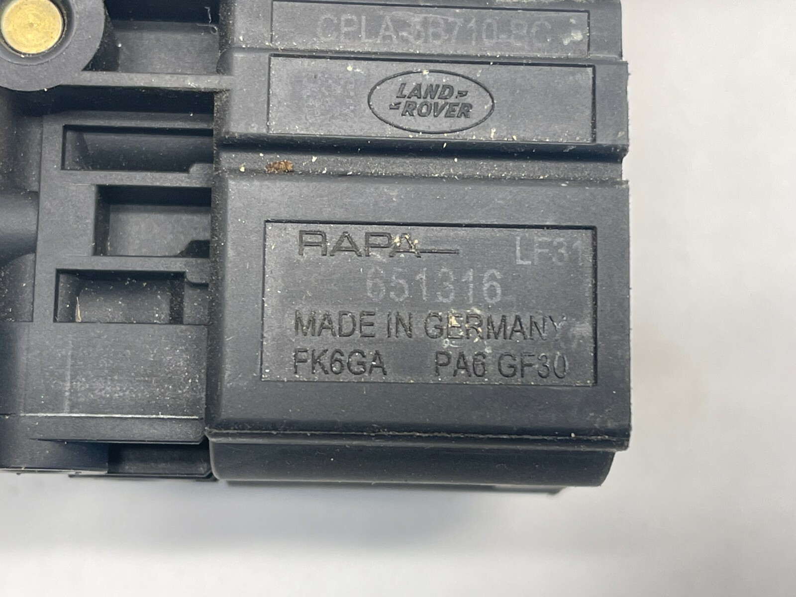 14-18 LAND RANGE ROVER SPORT AIR SUSPENSION VALVE BLOCK OEM LR037082 ...