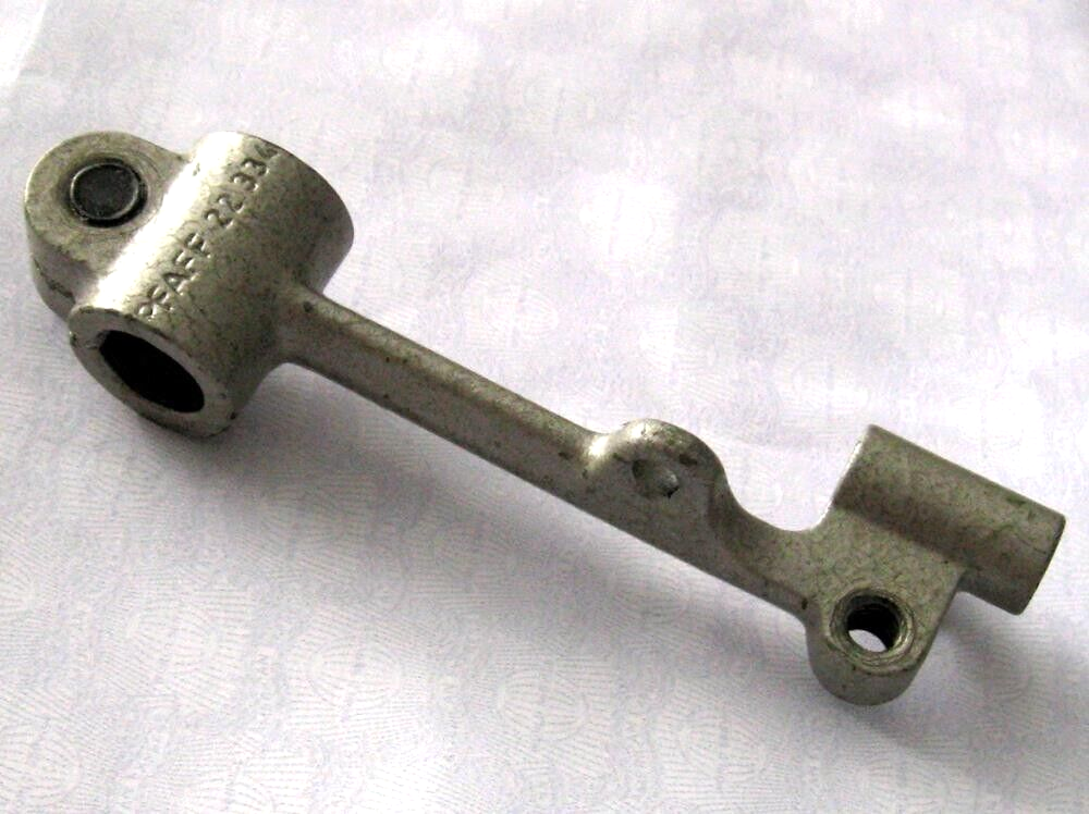 PFAFF 22334 Thread Nipper Tripping Lever #91-022 334-05 for 3335 Sewing ...